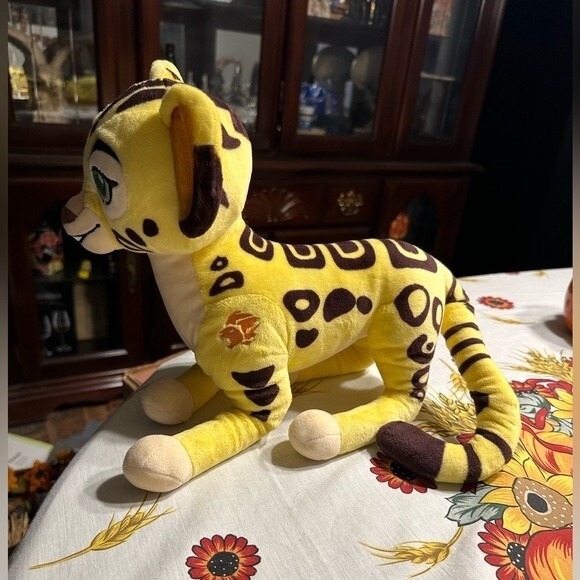 Disney | Toys | Disney Store The Lion Guard Fuli Cheetah Plush | Poshmark